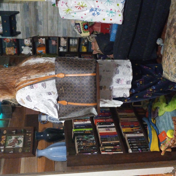 Nanette Lepore | Bags | Nannette Lepore Logo Shoulder Chocolatevachetta ...